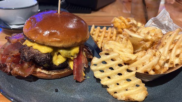 WALK-ON’S SPORTS BISTREAUX - CLEMSON RESTAURANT - Updated August 2025 ...