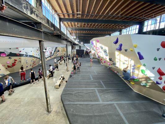 HIGH POINT CLIMBING AND FITNESS - Updated December 2025 - 1300 Meridian ...