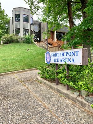 FORT DUPONT ICE ARENA - Updated May 2025 - 64 Photos & 10 Reviews ...