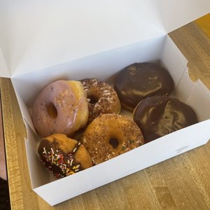 FRESH DONUT & DELI - 188 Photos & 330 Reviews - 2699 S State St, Salt ...