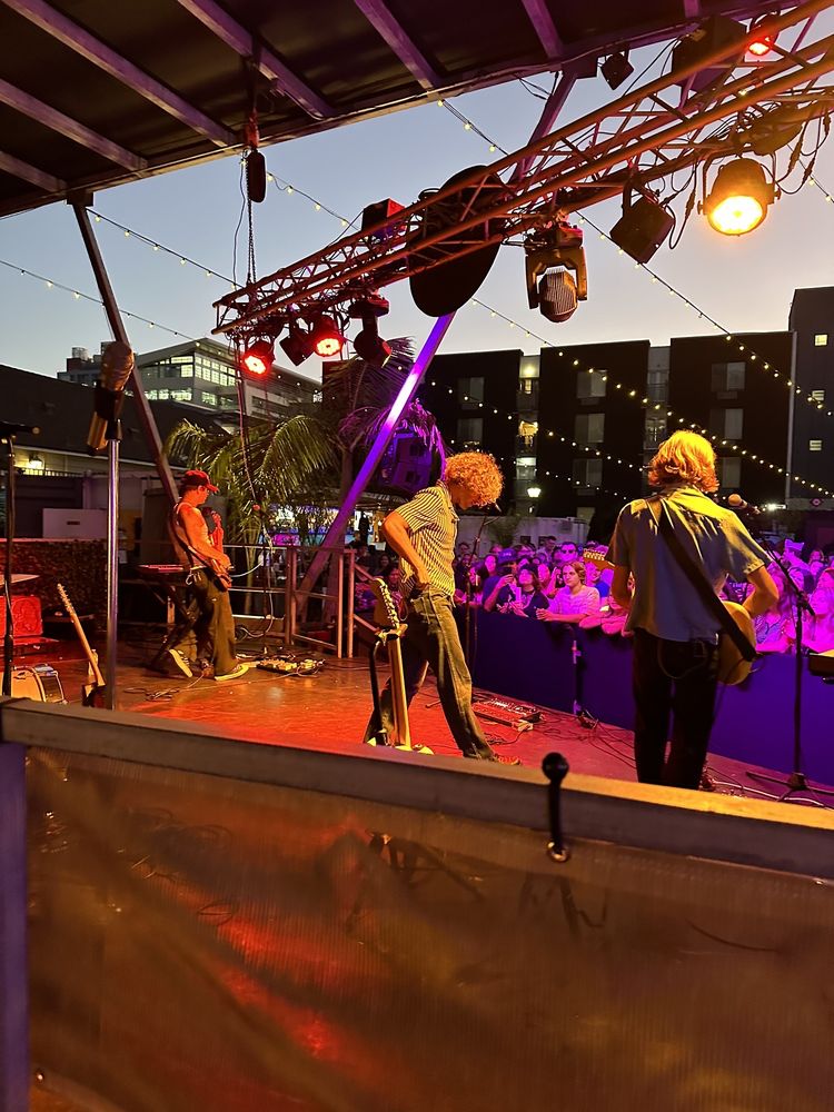 QUARTYARD - Updated April 2025 - 549 Photos & 364 Reviews - 1301 Market ...