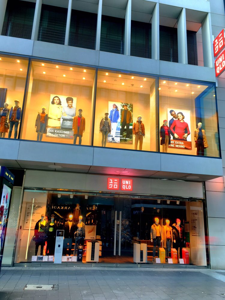 UNIQLO - Updated September 2025 - Schadowstr. 20 - 22, Düsseldorf ...