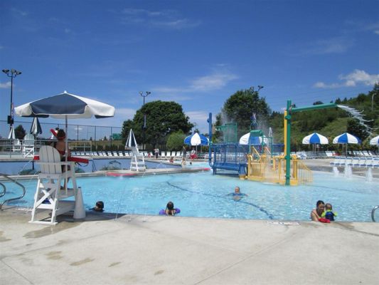 HENRY MOSES AQUATIC CENTER - Updated December 2025 - 89 Photos & 92 ...