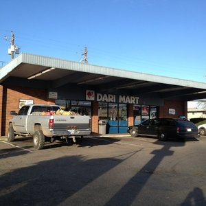 DARI MART - 2920 W 11th Ave, Eugene, Oregon - Grocery - Restaurant ...
