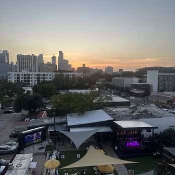 INN CAHOOTS - Updated January 2026 - 124 Photos & 39 Real Reviews ...