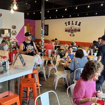 918 MAPLES TACOS & CANTINA - Updated December 2025 - 213 Photos & 200 ...