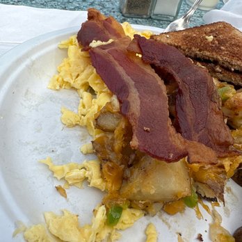 PIPES CAFE - Updated June 2024 - 415 Photos & 646 Reviews - 121 ...