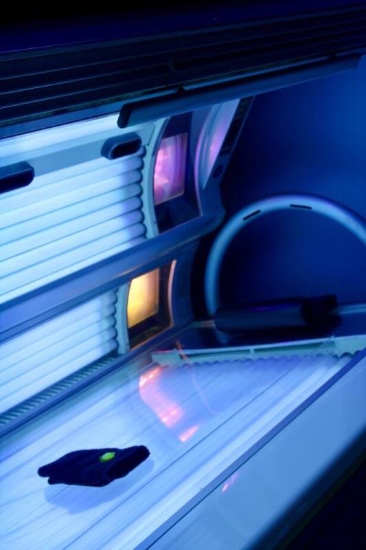 RAYZ TANNING SALON - 18 Photos & 22 Reviews - 1580 Main St, Dunedin ...