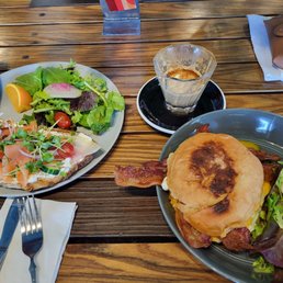 PUBLICUS - Updated December 2025 - 4954 Photos & 2002 Reviews - 1126 ...