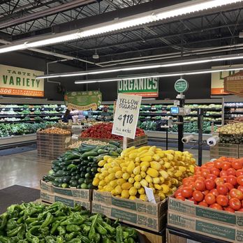 CENTRAL MARKET - Updated July 2025 - 401 Photos & 434 Reviews - 4651 W ...