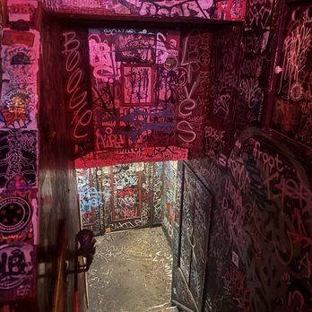 CLOCKWORK BAR - Updated December 2025 - 99 Photos & 104 Reviews - 21 ...