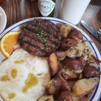 RED APPLE CAFE - Updated June 2025 - 242 Photos & 502 Reviews - 783 Rio ...