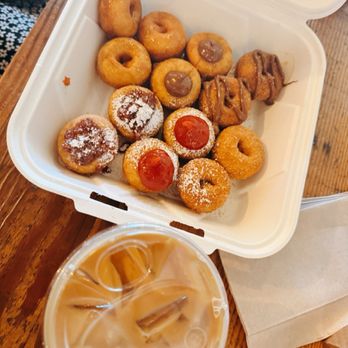 PIP’S ORIGINAL DOUGHNUTS & CHAI - Updated October 2024 - 4770 Photos ...