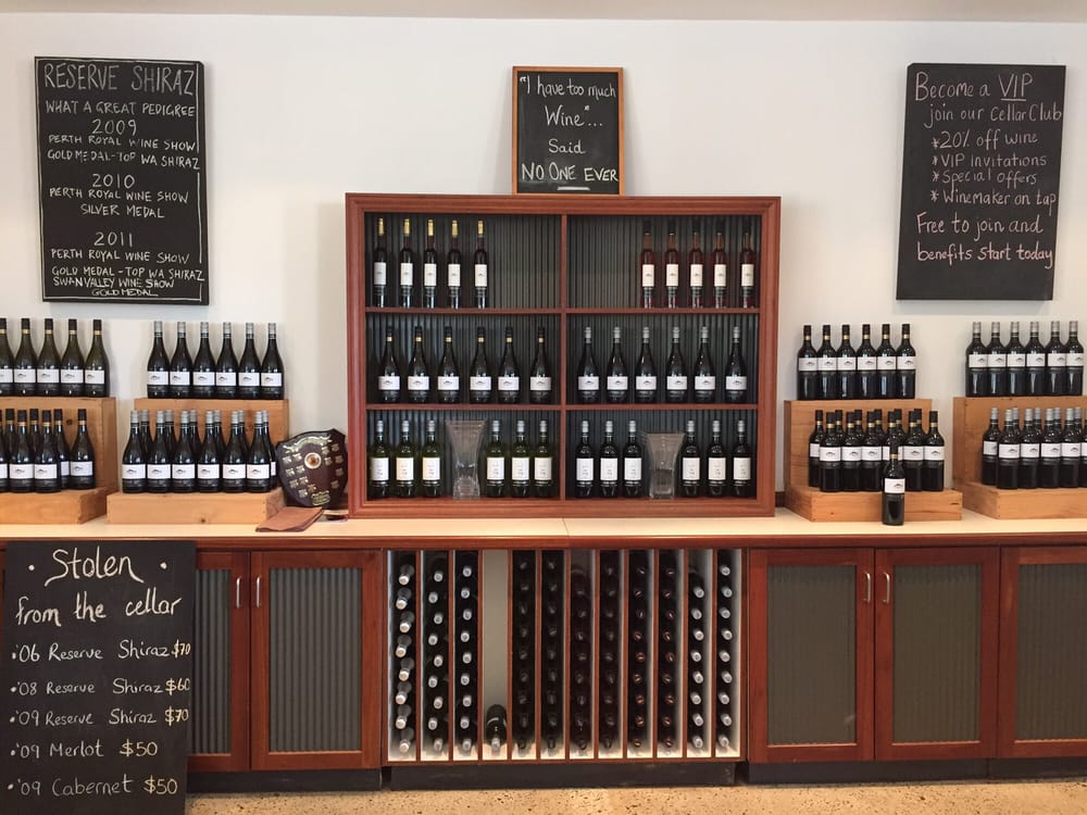 UPPER REACH WINERY - Updated May 2024 - 23 Photos - 77 Memorial Ave ...