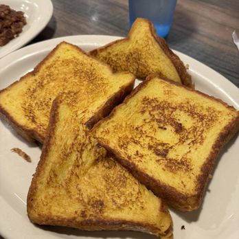 LIGHTHOUSE RESTAURANT - Updated August 2024 - 77 Photos & 84 Reviews ...