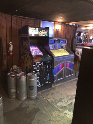 BROTHERS III LOUNGE - Updated November 2024 - 39 Photos & 56 Reviews ...