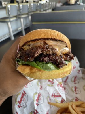 HAMMY’S SMASH BURGERS - Updated November 2024 - 424 Photos & 357 ...
