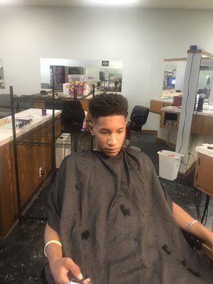 TOP OF THE LINE BARBERSHOP - Updated October 2025 - 25 Photos - 15959 ...