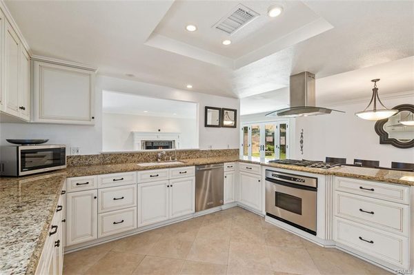 BASSEM HANNA - FIRST TEAM REAL ESTATE - Contact Agent - 34 Photos ...