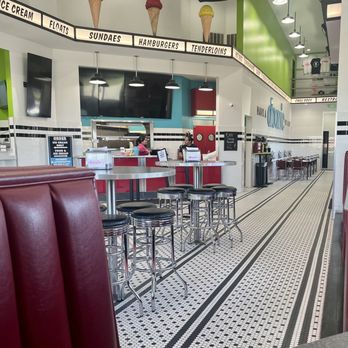 DOOZIES - Updated October 2025 - 77 Photos & 65 Reviews - 4105 S 11th ...