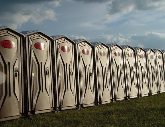 SPIFFY BIFFS - Portable Toilet Services - 1414 Continental Ave ...