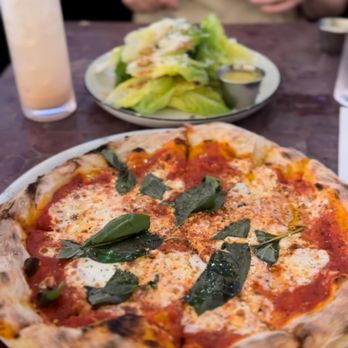 PIZZA TO THE RESCUE - Updated December 2024 - 235 Photos & 126 Reviews ...