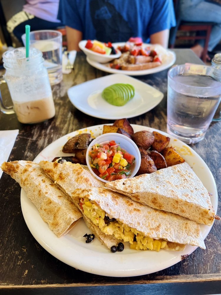 TOAST COFFEEHOUSE - 570 Photos & 763 Reviews - 650 patchogue rd, Port ...