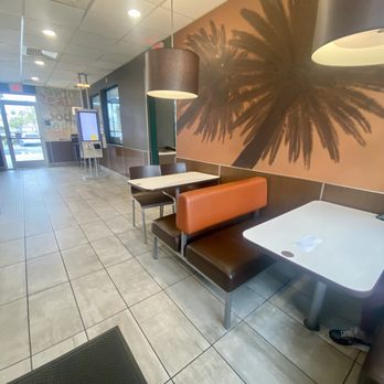 MCDONALD’S - Updated December 2025 - 106 Photos & 177 Reviews - 26692 ...
