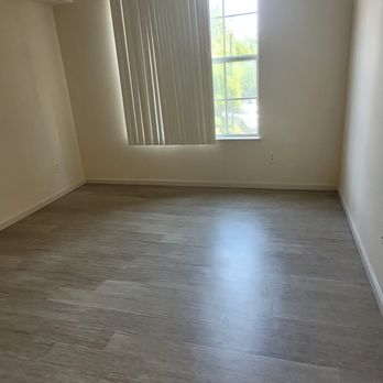 SANTA PALMIA AT PALM VALLEY APARTMENTS - Updated January 2026 - 136 ...