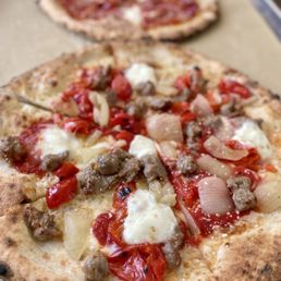 INIZIO PIZZA NAPOLETANA - Updated January 2026 - 510 Photos & 713 ...