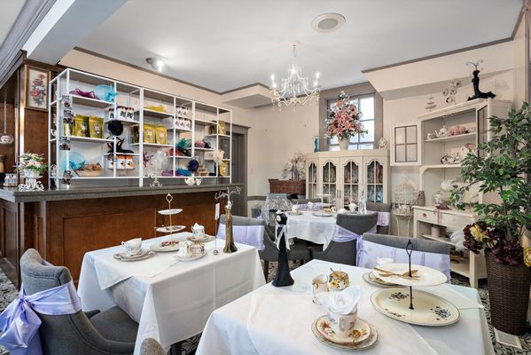 LADY BEA’S ENGLISH TEA HOUSE - Updated December 2025 - 30 Photos ...