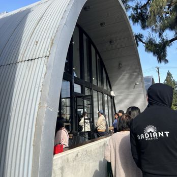 61HUNDRED BREAD - Updated April 2025 - 430 Photos & 107 Reviews - 728 ...