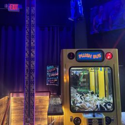 COSMIC MAYHEM BLACKLIGHT MINI GOLF AND BAR - Updated July 2025 - 262 ...