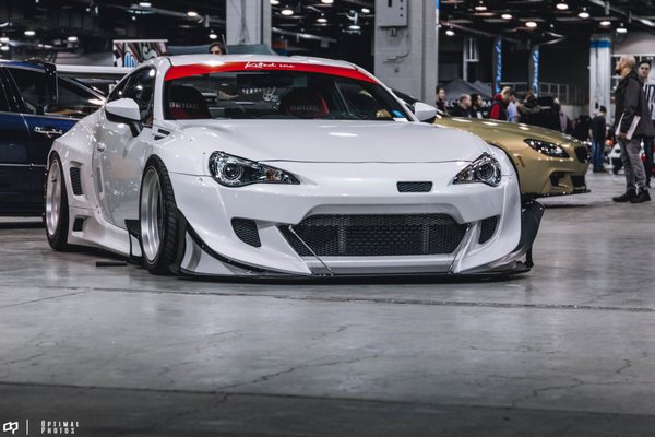 EXPRESS AUTO BODY & REPAIR - Updated November 2025 - 61 Photos & 112 ...