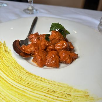 MANTRA - Updated January 2026 - 317 Photos & 338 Reviews - 275 W State ...