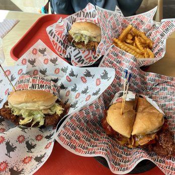 HOWLIN’ RAY’S - Updated April 2025 - 1907 Photos & 1014 Reviews - 800 ...