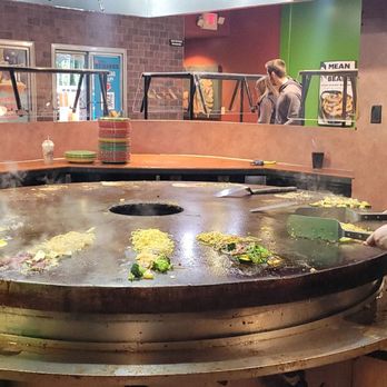 HUHOT MONGOLIAN GRILL - Updated January 2026 - 29 Photos & 20 Reviews ...