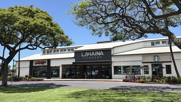 LAHAINA CANNERY MALL - Updated November 2025 - 180 Photos & 120 Reviews ...