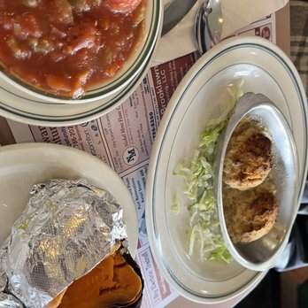 GEORGE’S KENDIG SQUARE RESTAURANT - Updated December 2025 - 17 Photos ...