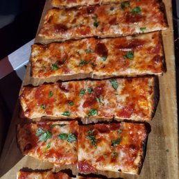 BAR 35 - 663 Photos & 465 Reviews - Bars - 35 N Hotel St, Honolulu, HI ...