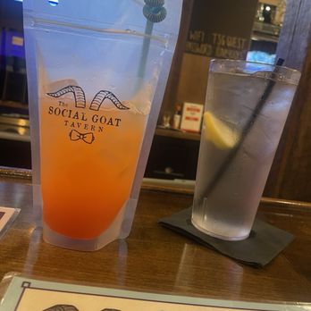 THE SOCIAL GOAT TAVERN - Updated November 2024 - 118 Photos & 142 ...