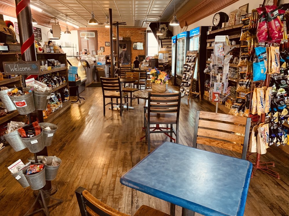 THE FOWLER GENERAL STORE - 3457 Youngstown Kingsville Rd, Cortland, OH ...