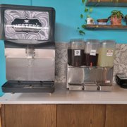 HESTER’S CAFE & COFFEE BAR - SIX POINTS - 545 Photos & 578 Reviews ...