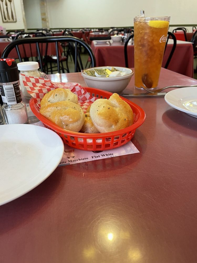 ITALIAN GARDEN RESTAURANT - Updated July 2024 - 13 Photos & 18 Reviews ...