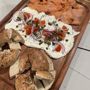 THE DEWEY POST - Updated August 2024 - 93 Photos & 60 Reviews - 1205 ...