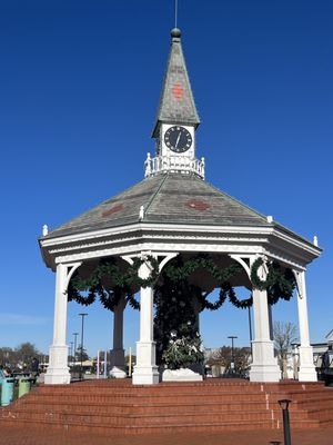 GARDEN CITY CENTER - Updated August 2025 - 100 Photos & 58 Reviews ...