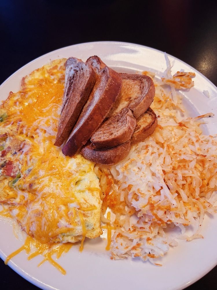 DRAKE DINER - 215 Photos & 274 Reviews - 1111 25th St, Des Moines, Iowa ...