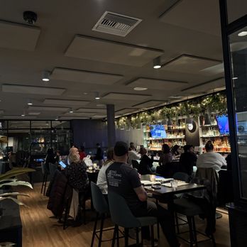 ENTOURAGE - Updated July 2025 - 529 Photos & 221 Reviews - 796 Illinois ...