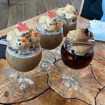 WELTON ROOM - Updated September 2025 - 1045 Photos & 317 Reviews - 2590 ...