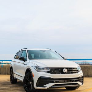 FLOW VOLKSWAGEN OF WINSTON-SALEM - Updated October 2025 - 21 Photos ...